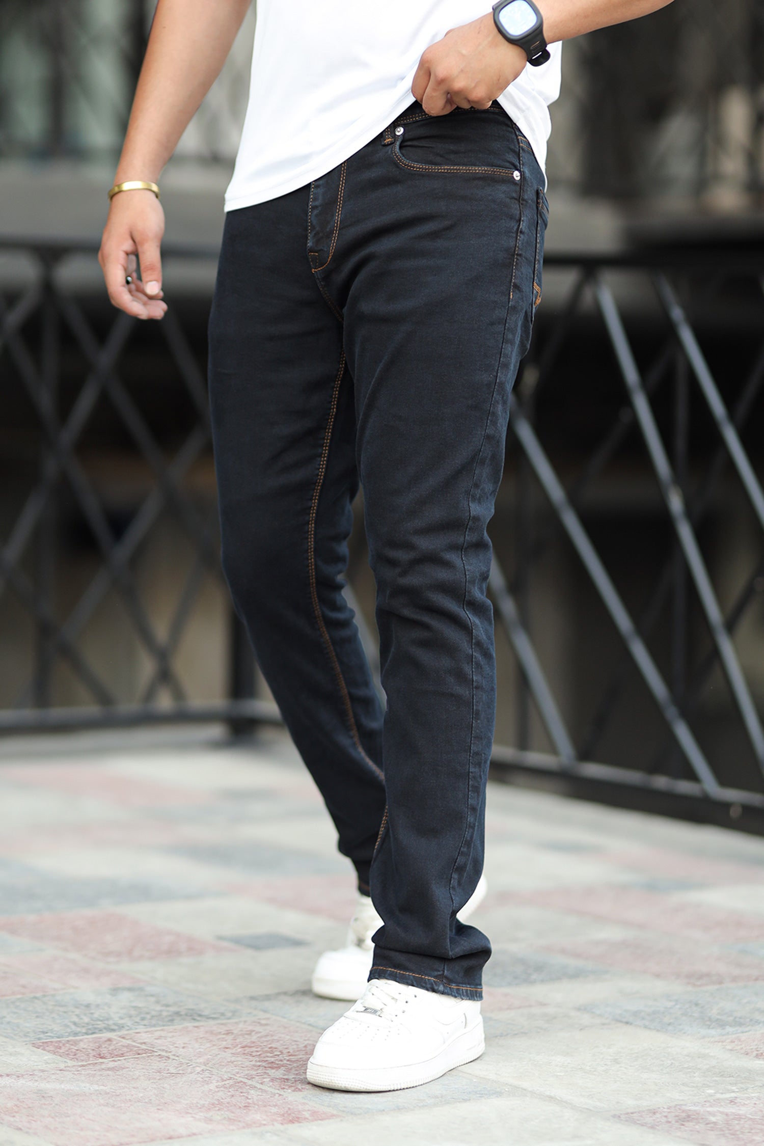 Buy Plain Slim Fit Denim Jeans In Black Colour - Turbo Brands Factory